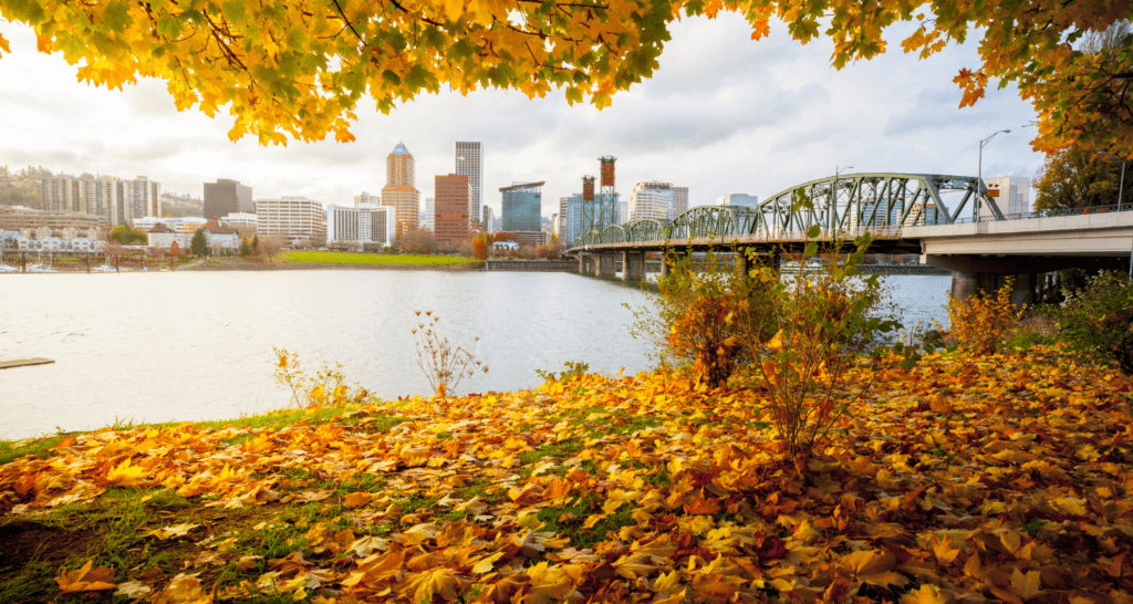 Fall Friendly Travel Ideas in Oregon – Gather Vacations